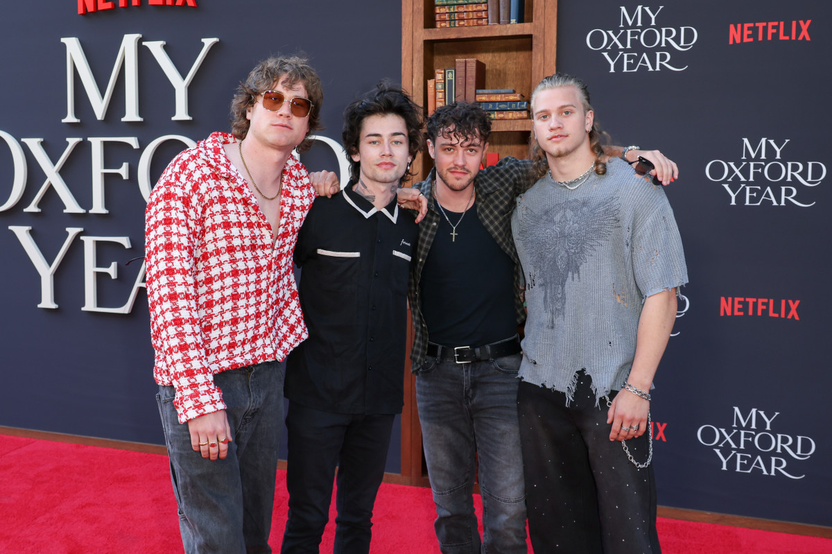 ‘Building the Band’ Star Conor Smith Sends Fans Into a Frenzy With ...