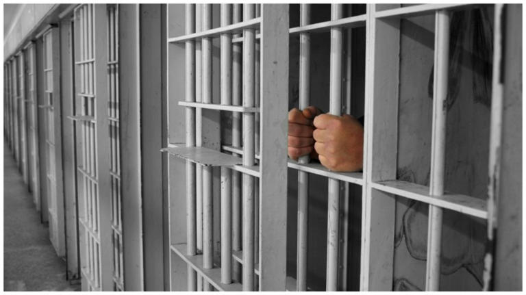 Officials investigate inmate death in custody