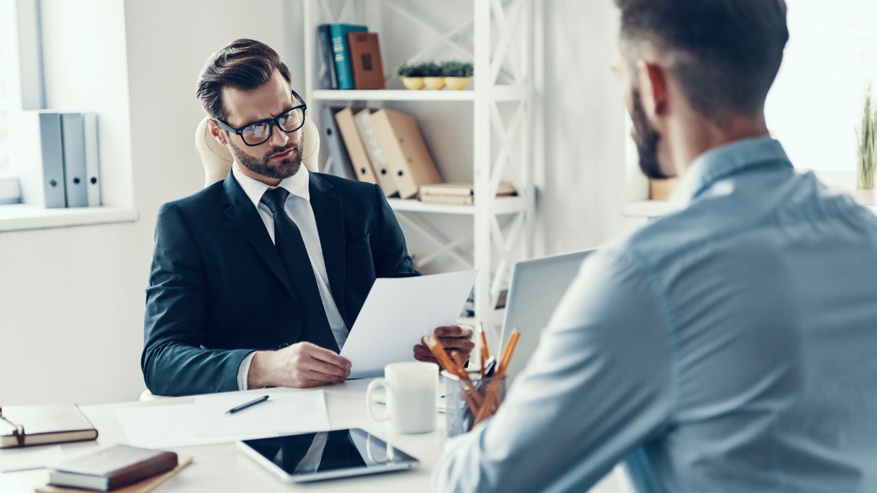 2025 job hunt "Great Frustration": ghosting, endless apps, lost hope