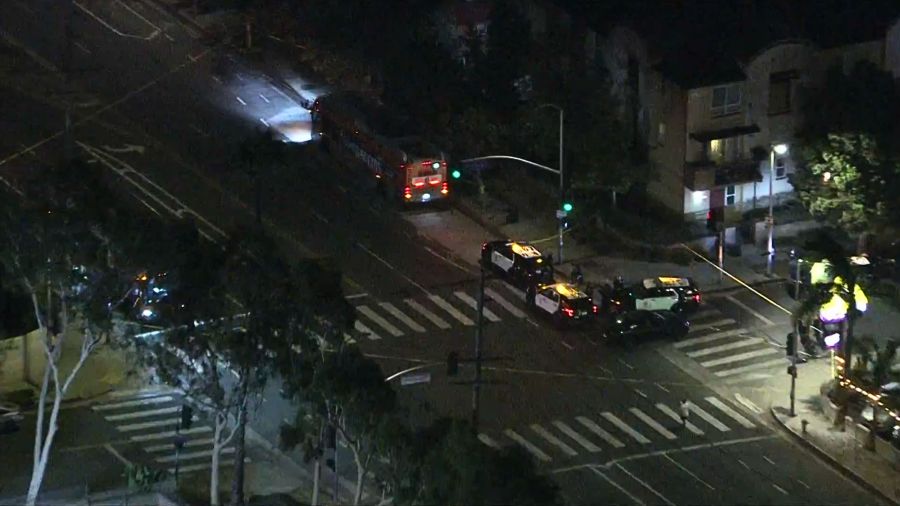 Man opens fire, kills 18-year-old woman on Metro Bus near LAX