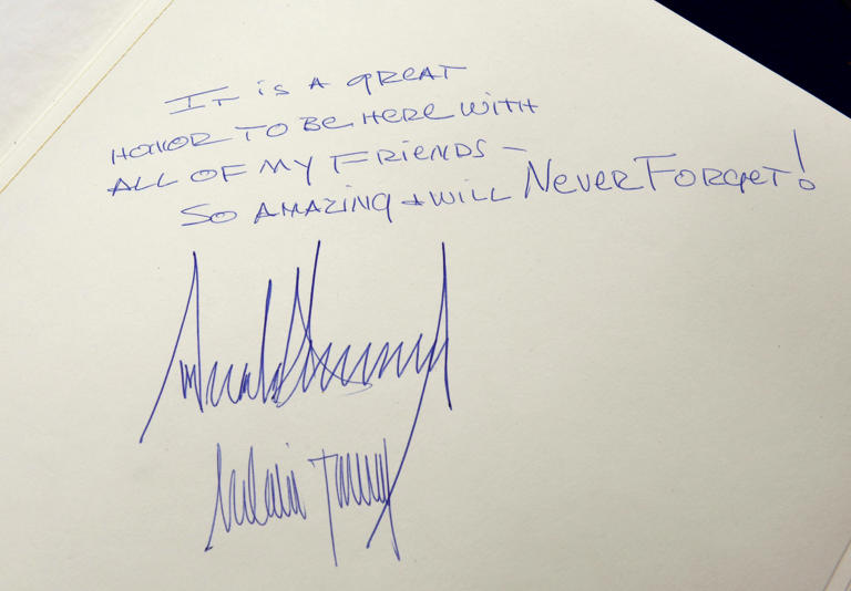 Melania Trump’s very presidential signature on letter to Putin sparks ...