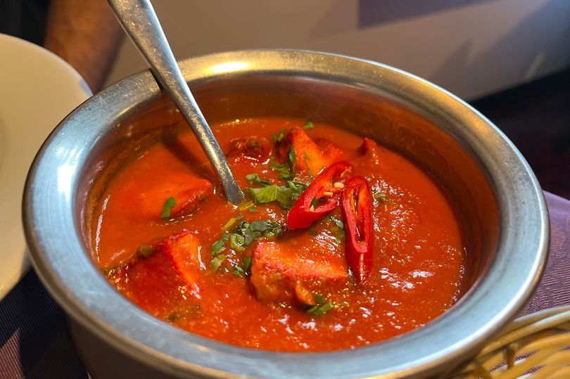 'We ate at a landmark curry house loved by a Coronation Street legend ...