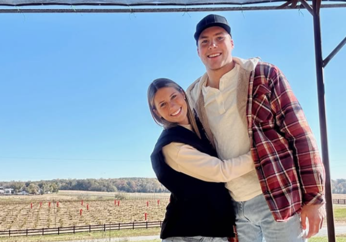 Riley Leonard's Girlfriend Goes Viral For The Right Reason During His ...
