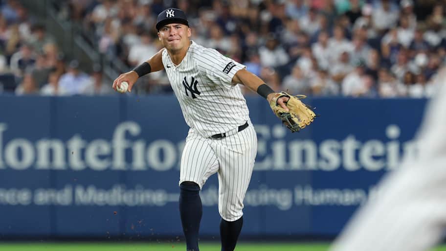Yankees Manager Defends Shortstop After Critical Mistake