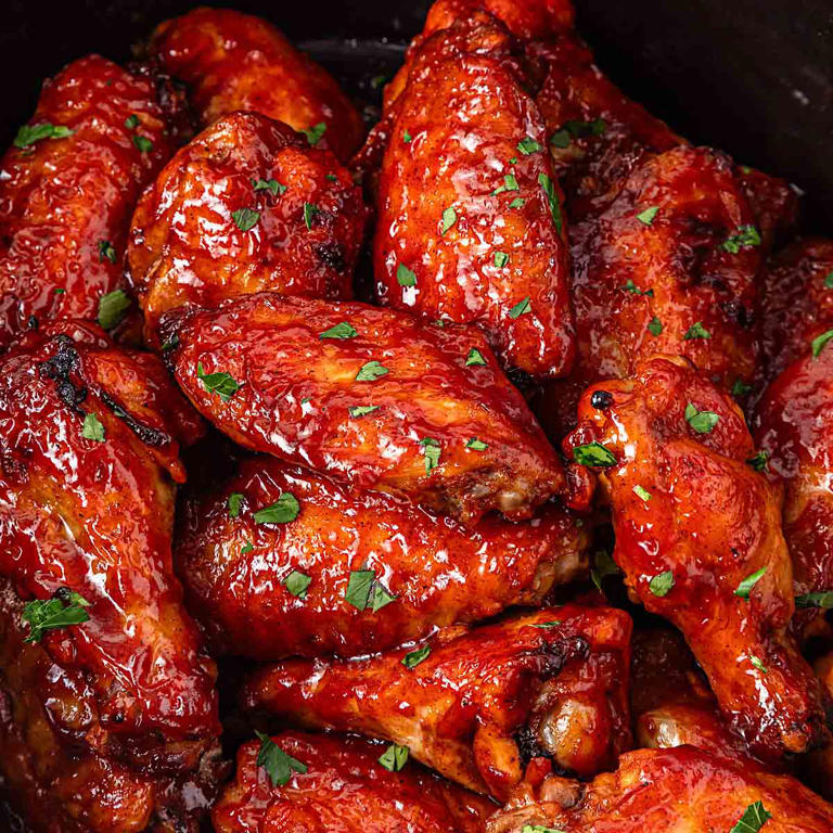 Crockpot BBQ chicken wings