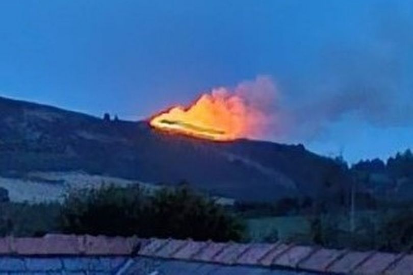 Fierce mountain fire on Anglesey sparks seventy 999 calls
