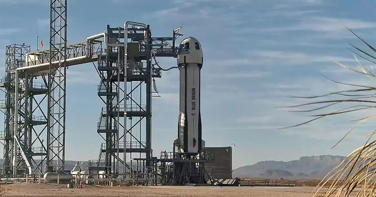 Watch Blue Origin launch its 200th payload on 35th New Shepard rocket ...