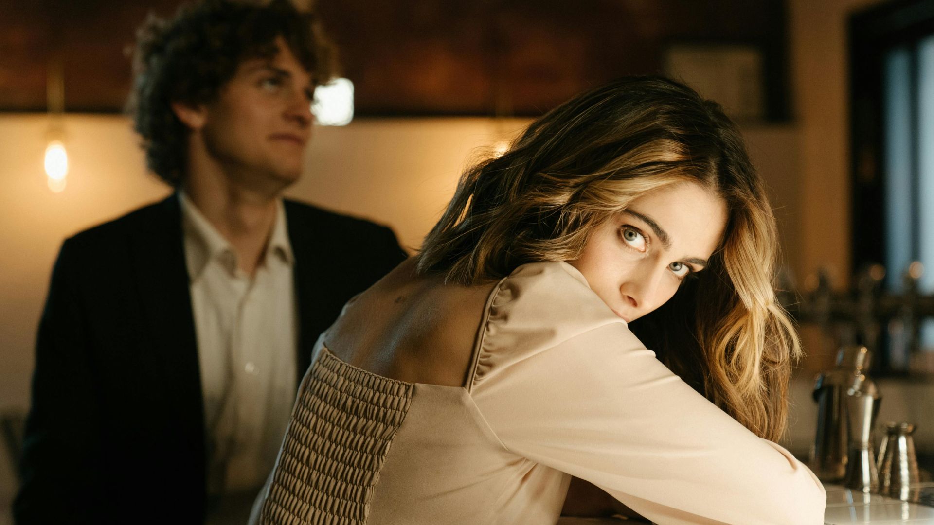 Stop Scaring Off Dates: 20 Qualities Women Look For Most In Men