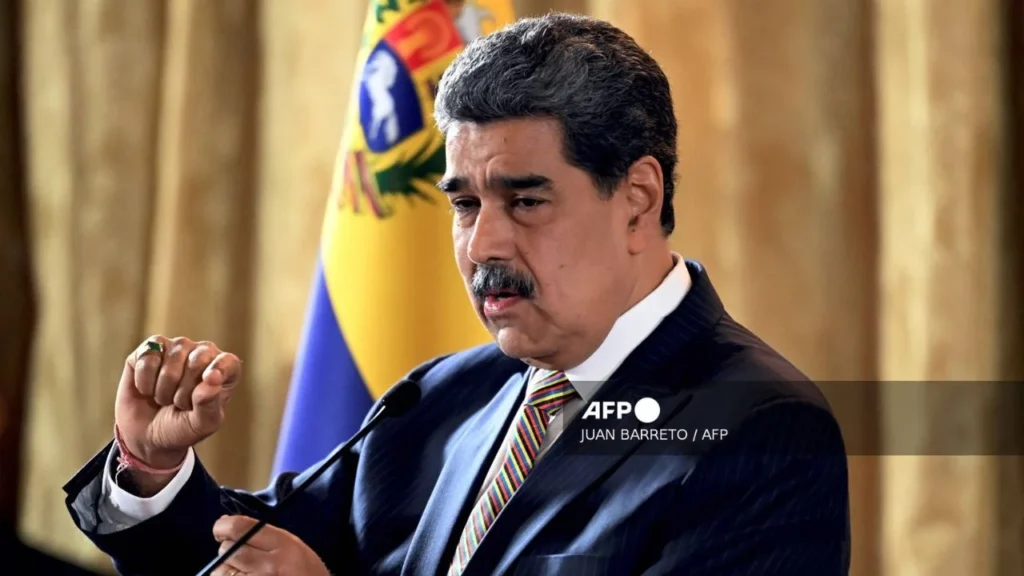 Lectura en discurso de Maduro causa alerta en sobre su dimisión