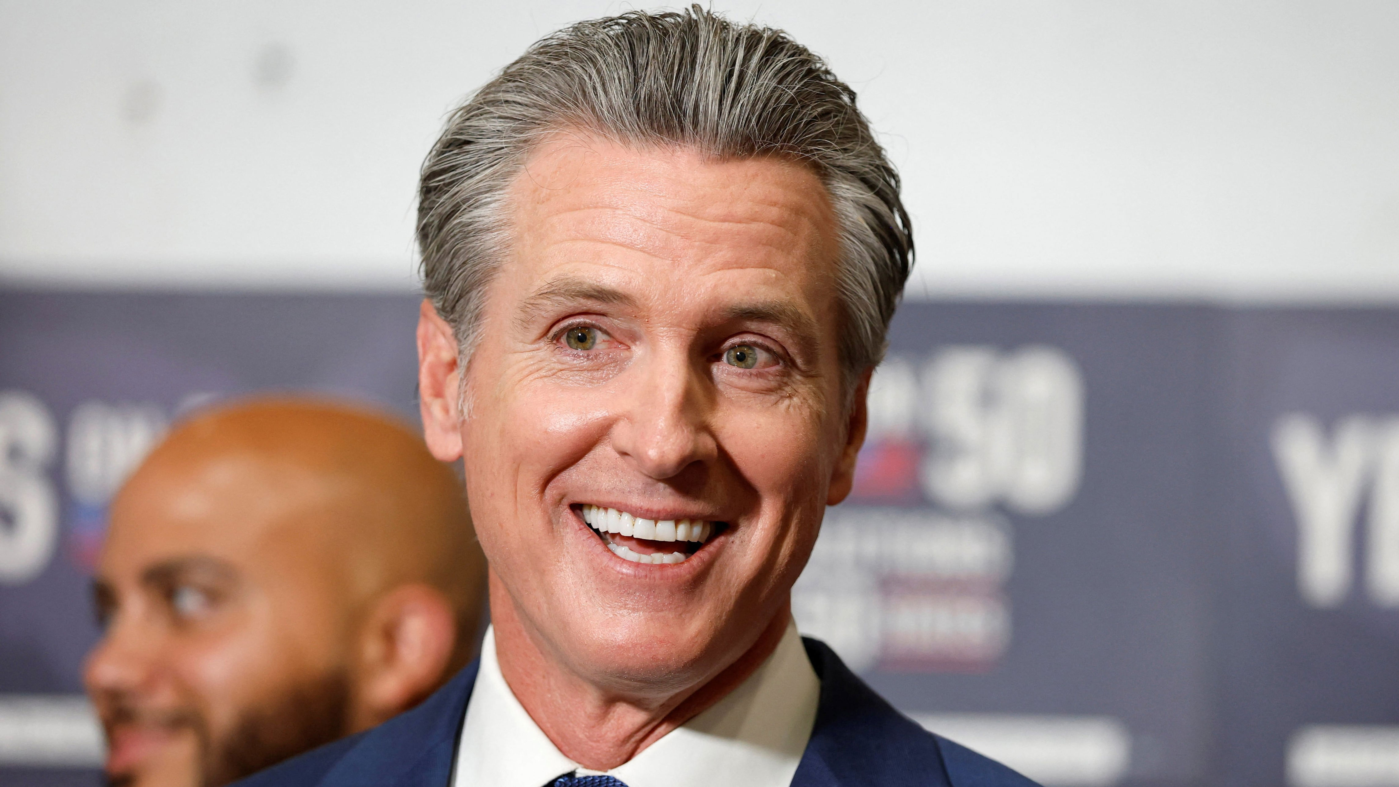 Newsom Blasts Trump’s ‘Dumb’ Right-Hand Man