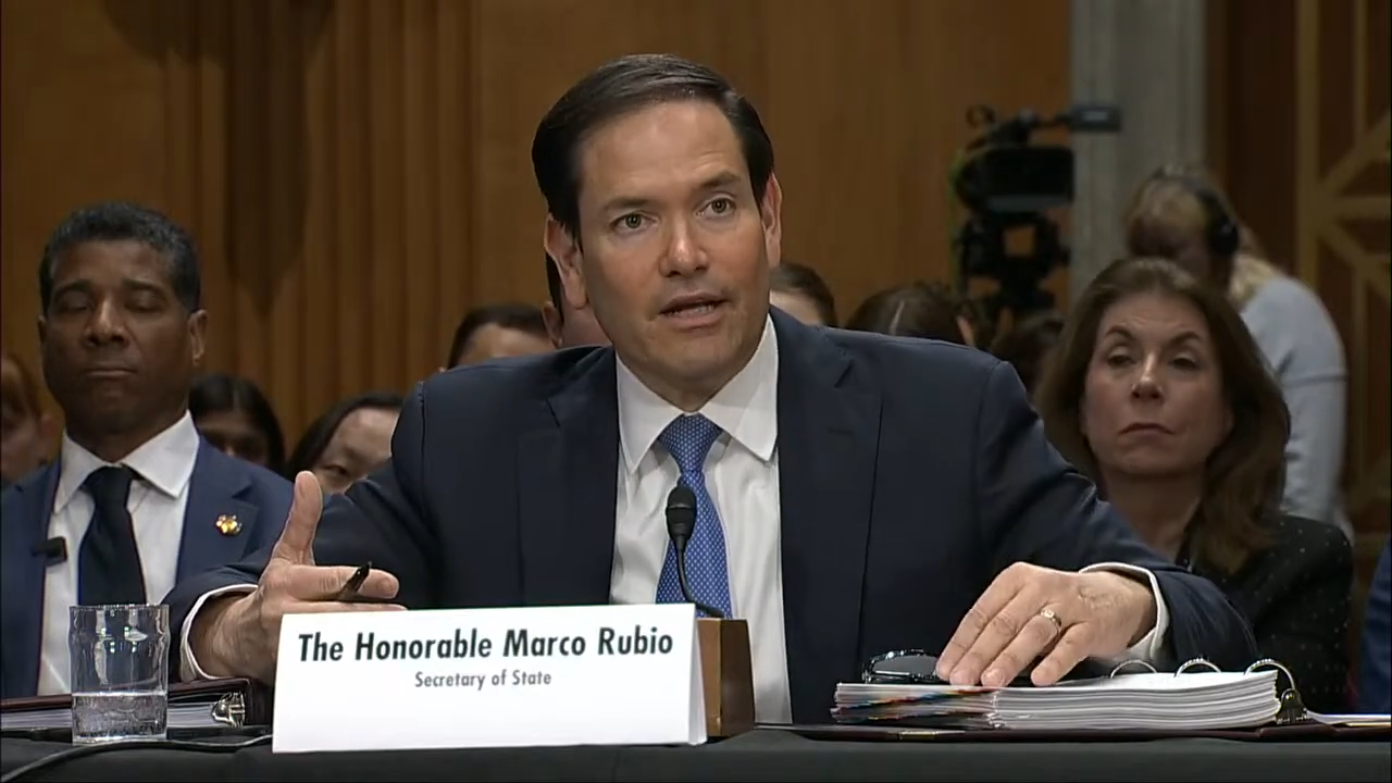 'Putin Continues To Play For Time': When Sen. Chris Coons' Warnings To ...