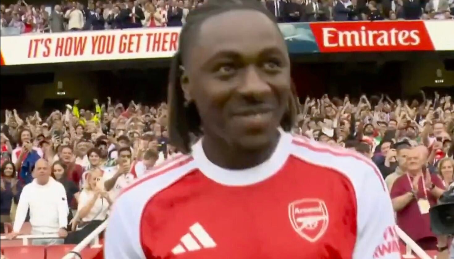 Arsenal sign new No.10 Eberechi Eze