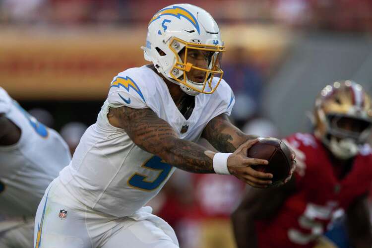 49ers beat Chargers in preseason finale as Trey Lance's return to Levi ...