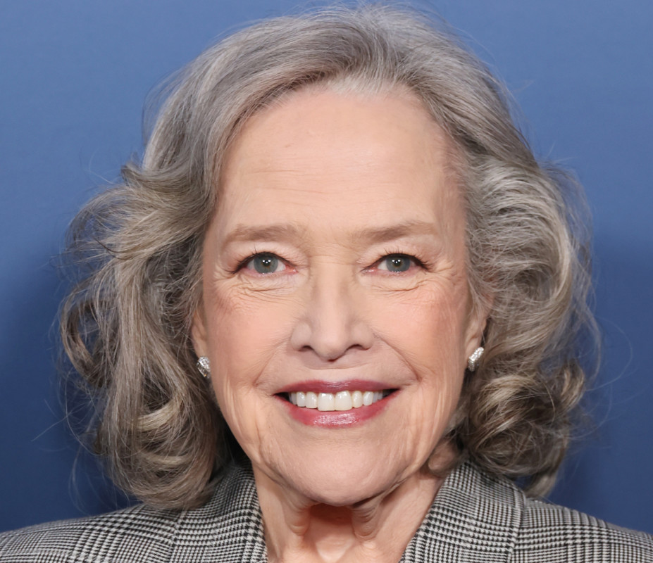 Kathy Bates, 77, Flaunts Weight Loss Transformation in Fashionable Red ...