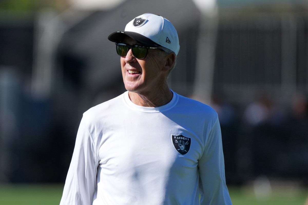 Raiders roster cut tracker: Following all of the moves Las Vegas makes ...