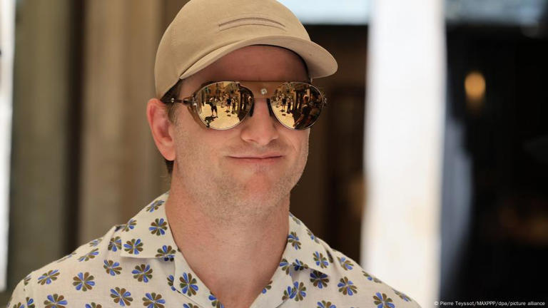 Trump appoints Airbnb co-founder to revamp public websites after Musk ...