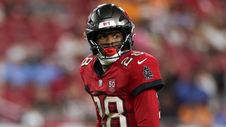 Browns Could Pursue Shilo Sanders After Buccaneers Release