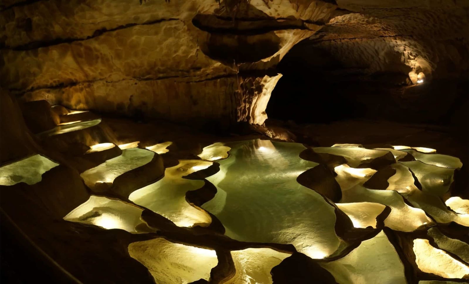 They Entered a Cave… and Vanished Without a Trace: The 8,000-Year ...