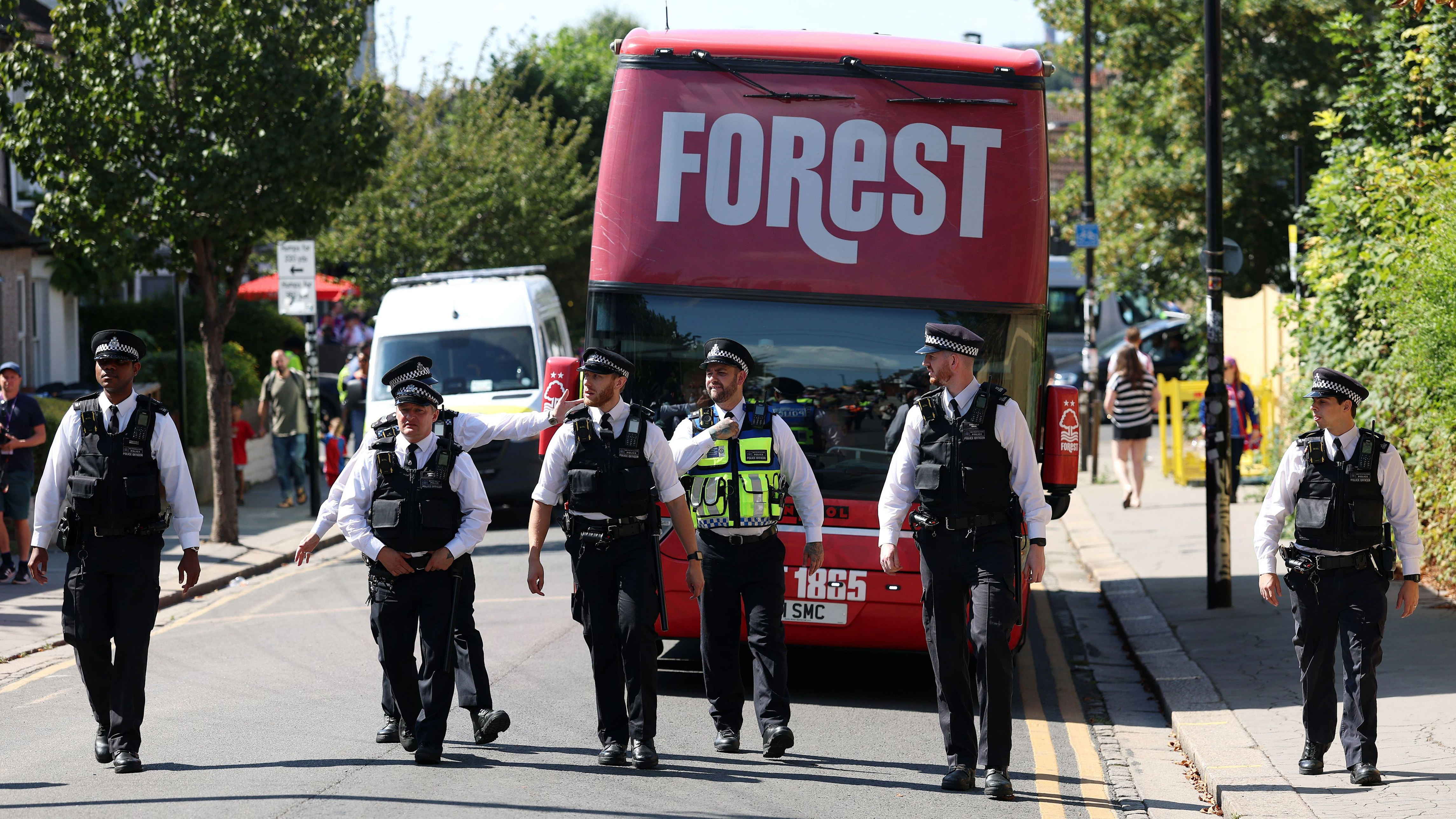 El CASico gets heated! Nottingham Forest players provided with ...