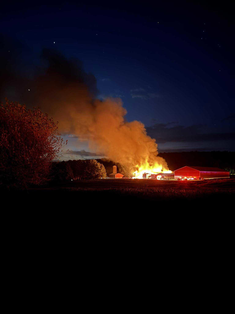 Barn fire in Hellam Township