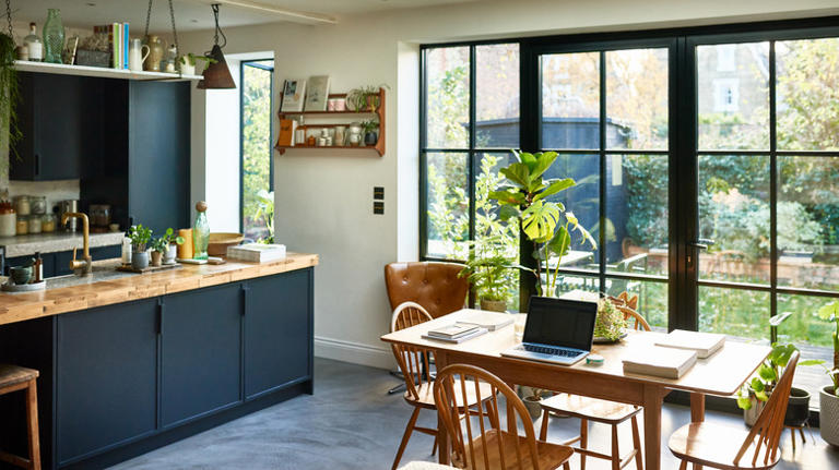 10 Tips For Building A Countertop Garden In Your Kitchen