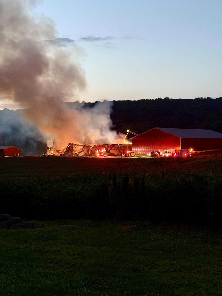 Barn fire in Hellam Township
