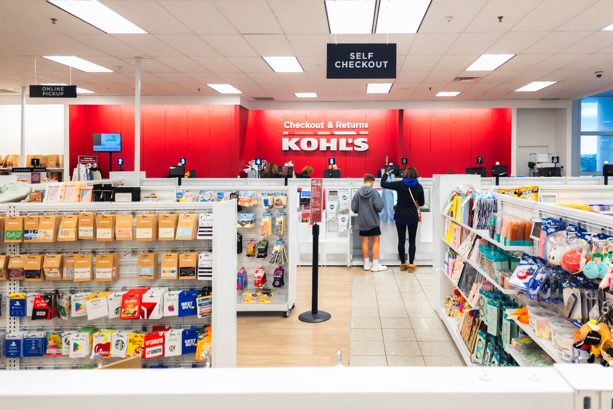 This Kohl's comforter set is so artsy it looks museum-worthy