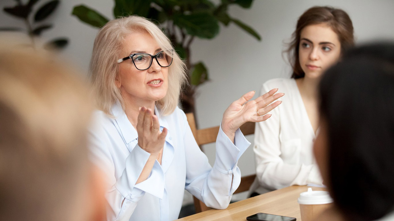 10 Basic Etiquette Rules Most People Forget