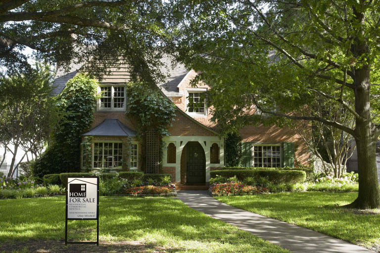 6 things you don't actually need to do before selling a home, real ...
