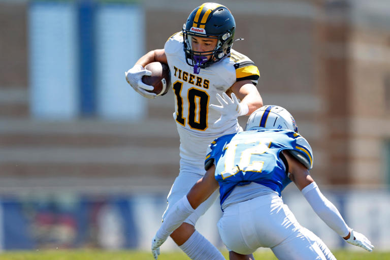 Defending state champion Northwestern Lehigh football earns mercy-rule ...