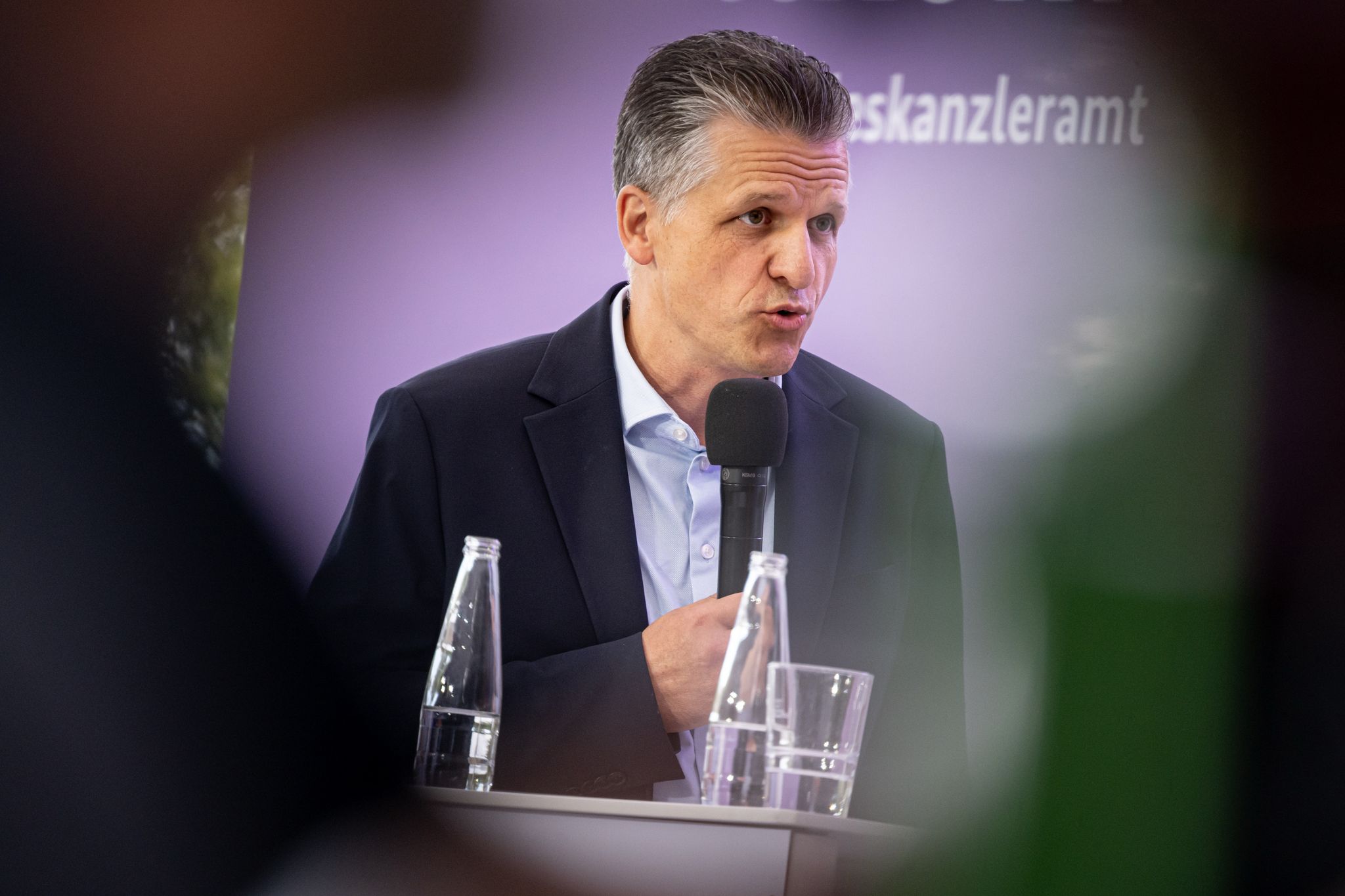 Frei verteidigt Kanzleramts-Ausbau - «Abbruch wäre teurer»