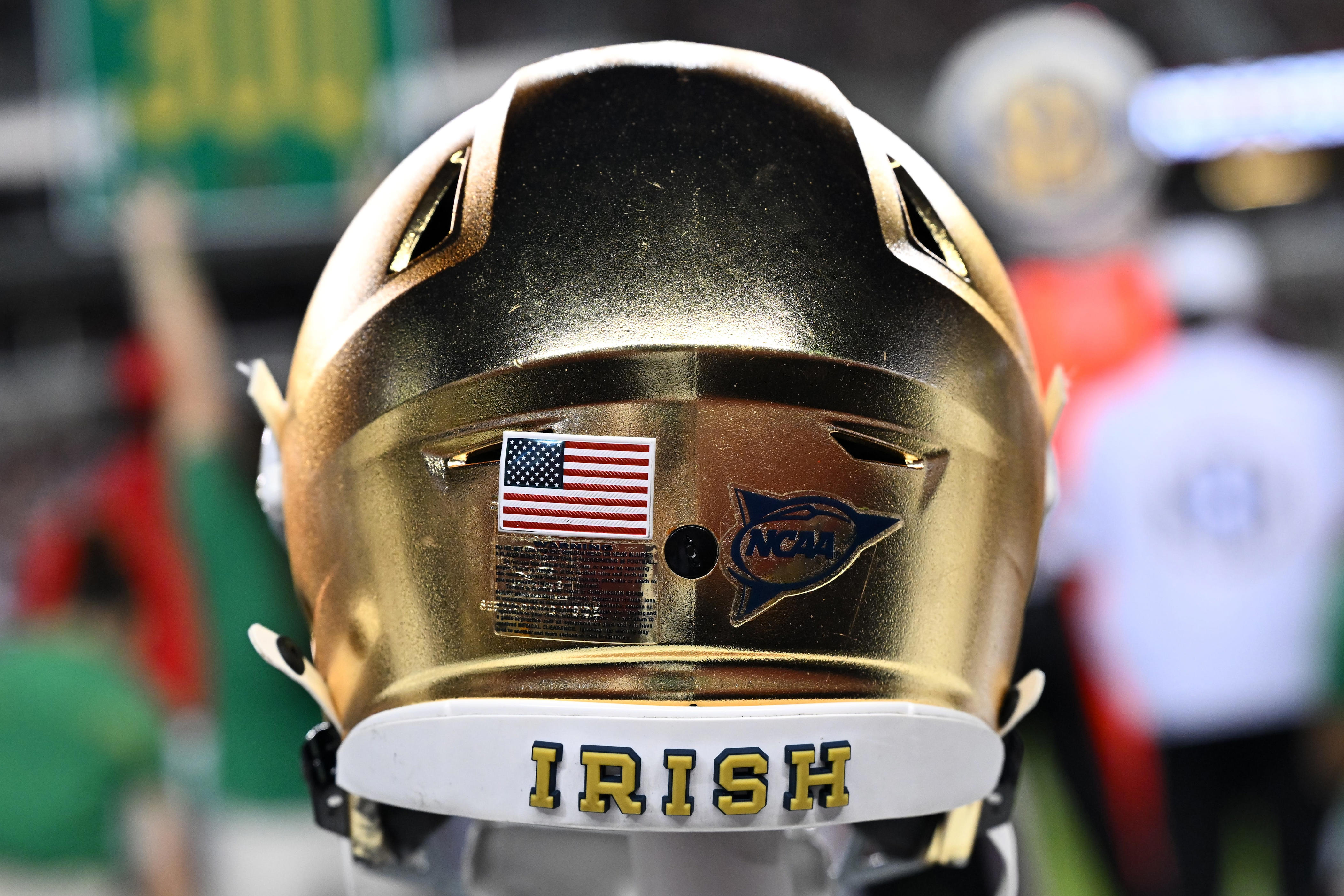 Ask a question, leave a comment about Notre Dame football for our Pod ...