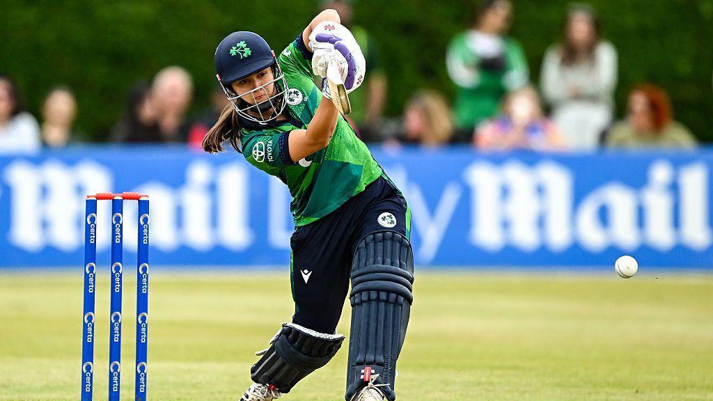 Hunter stars as Ireland beat Germany in qualifier