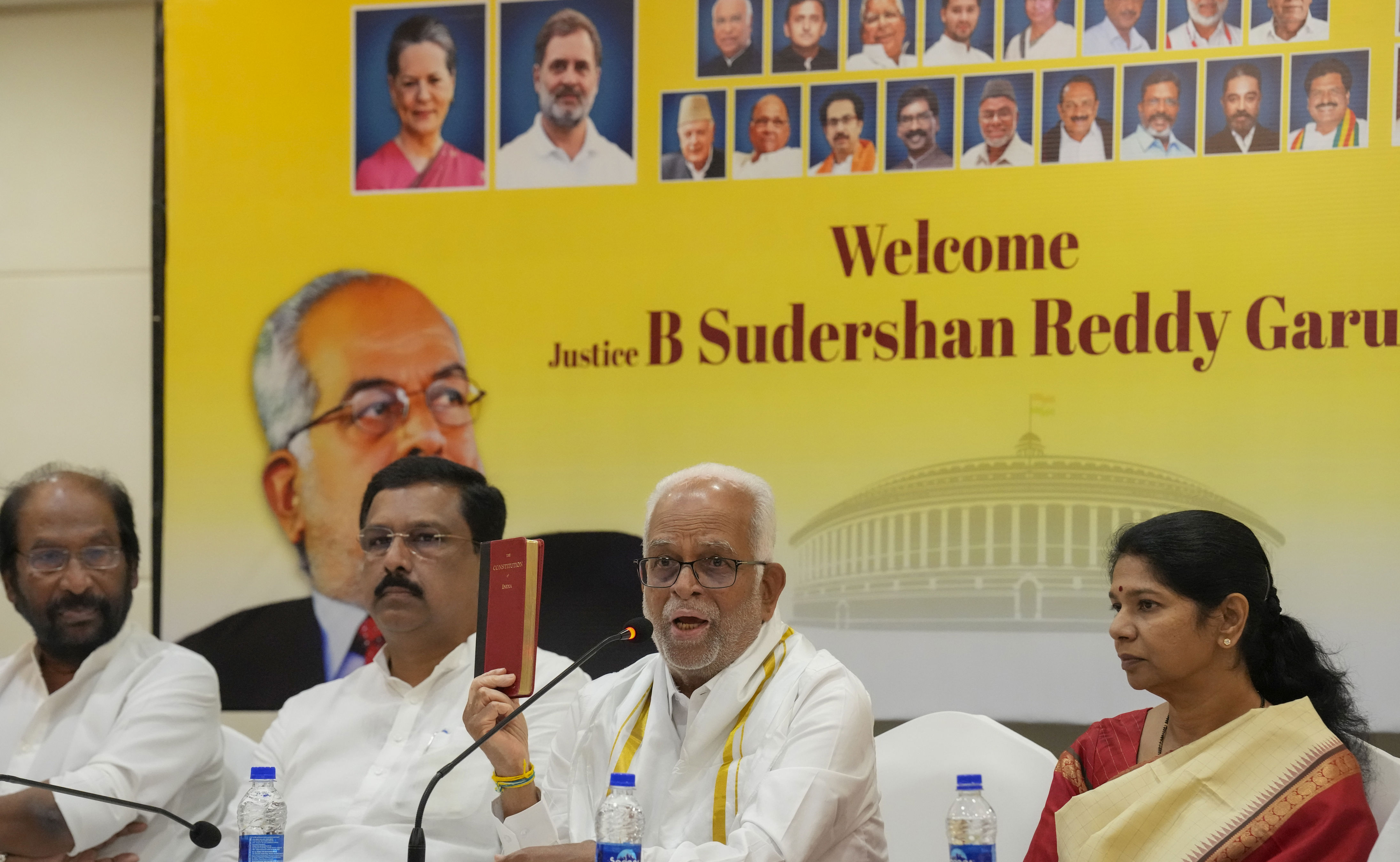 Amit Shah targeted Justice Reddy to hide Centre's incompetence in ...