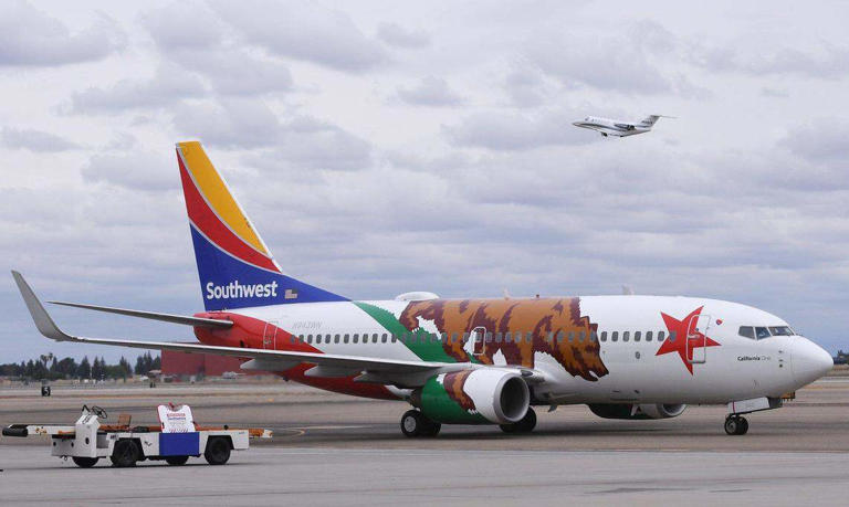 Sacramento airport is adding red-eye flights to these 4 cities. See ...