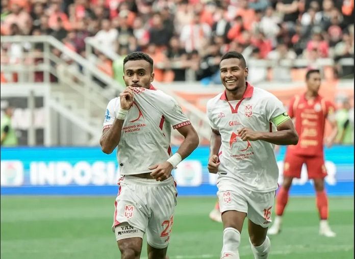 Lebih hebat dari bek sayap SC Braga, Bernardo Tavares sebut Sayuri ...