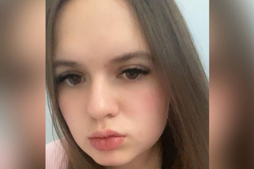 Missing teenage girl last seen in pyjamas may have travelled to Munster