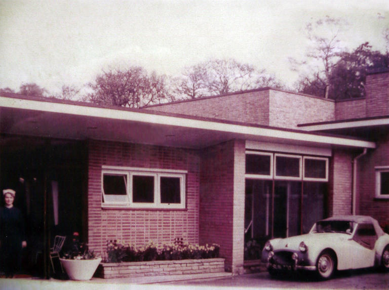 Captivating photos take you back to Cookridge in the 1950s