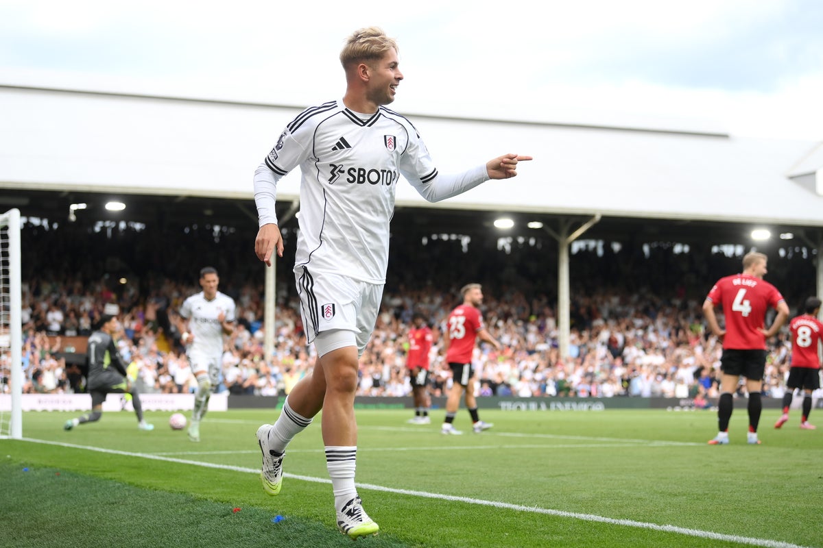 Fulham vs Man United live: Smith Rowe equaliser earns point for hosts ...