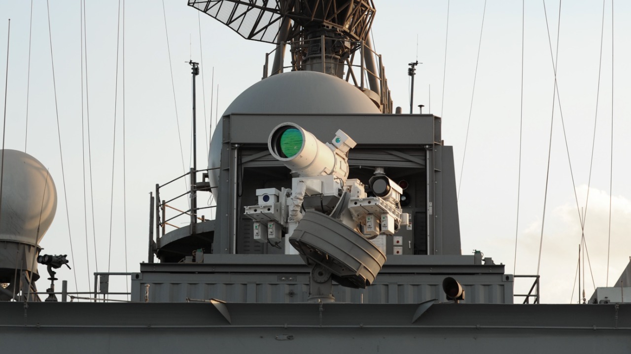 Top 9 military tech from sci-fi movies