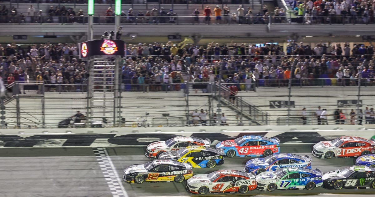 Mike Joy defends Leigh Diffey against critics and haters in NASCAR fanbase