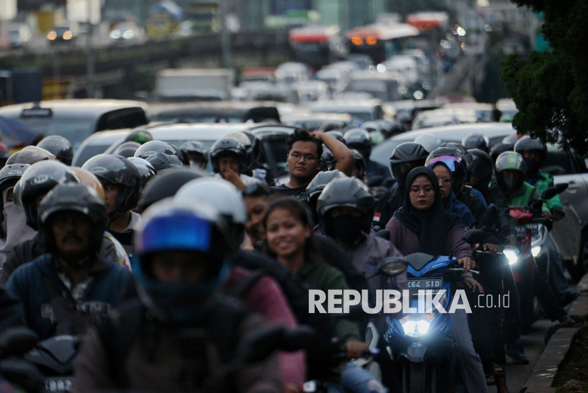 Pemprov Jakarta Berencana Tutup Exit Toll JORR di Kawasan Jalan TB ...