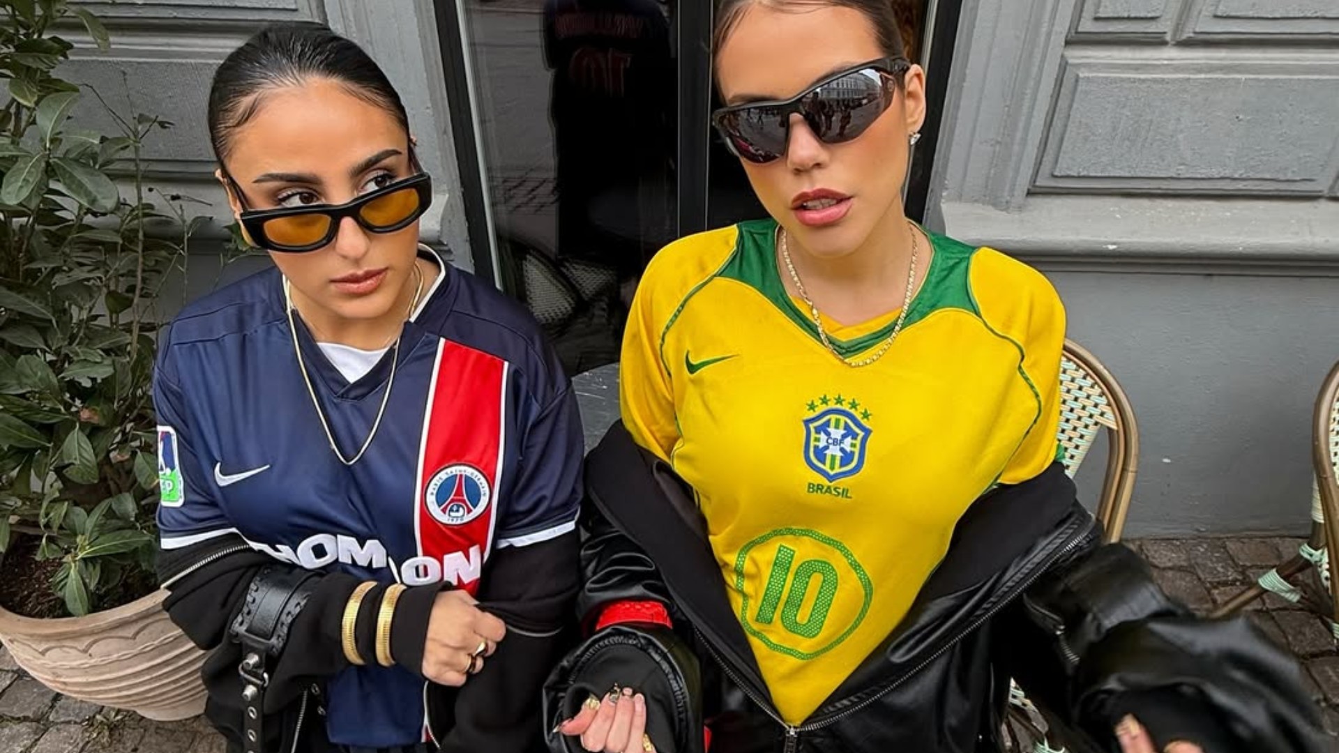 Women take over the football jersey and make it a manifesto