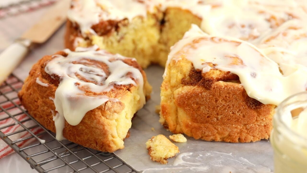 1-Hour Homemade Cinnamon Rolls Recipe (No Yeast)