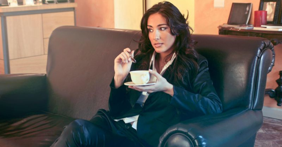 Why Dating Challenges Ambitious Women and How to Navigate These Obstacles