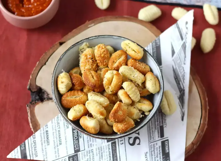 Nhoque crocante com parmesão feito na air fryer