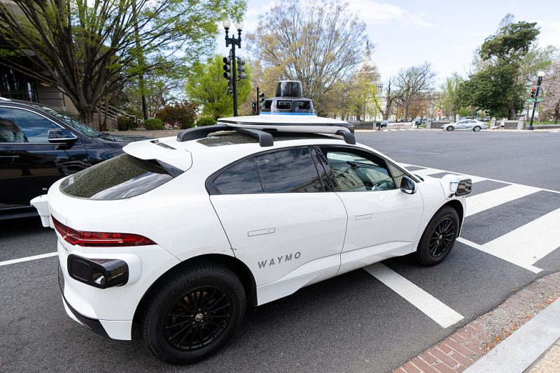 ‘Dangerous’: Driverless cars spark outrage among NYC rideshare workers
