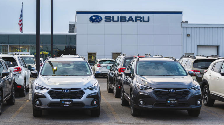 How Does Subaru's Hands-Free Driving Assist Work?