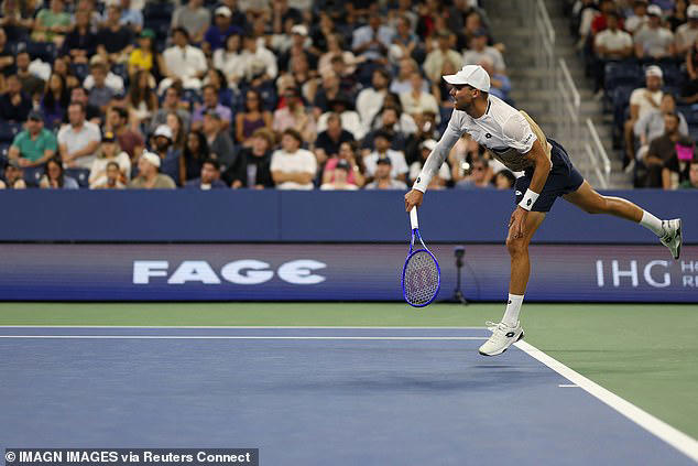 US Open descends into chaos as photographer walks on court at match ...