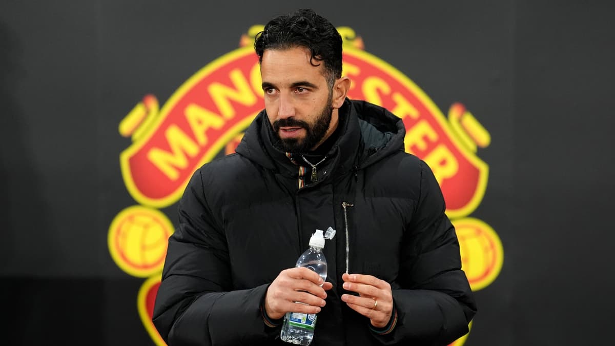 Man Utd transfer news: Red Devils get bombshell update that changes ...